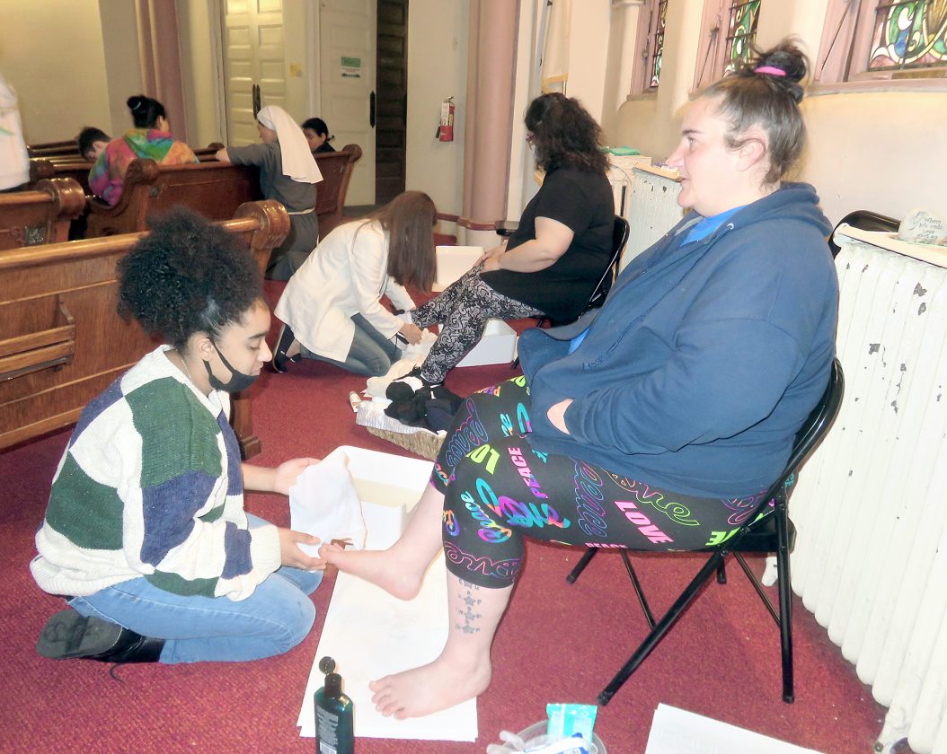 Foot-washing service observed | News, Sports, Jobs - The Herald Star